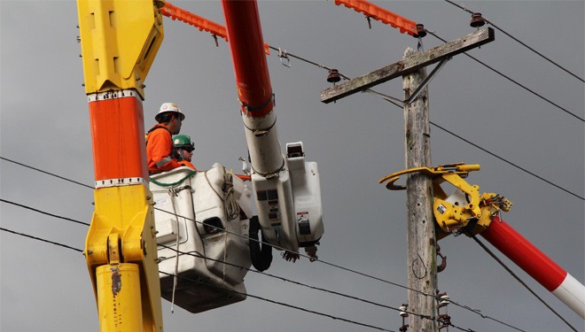 BC Hydro to replace aging power poles
